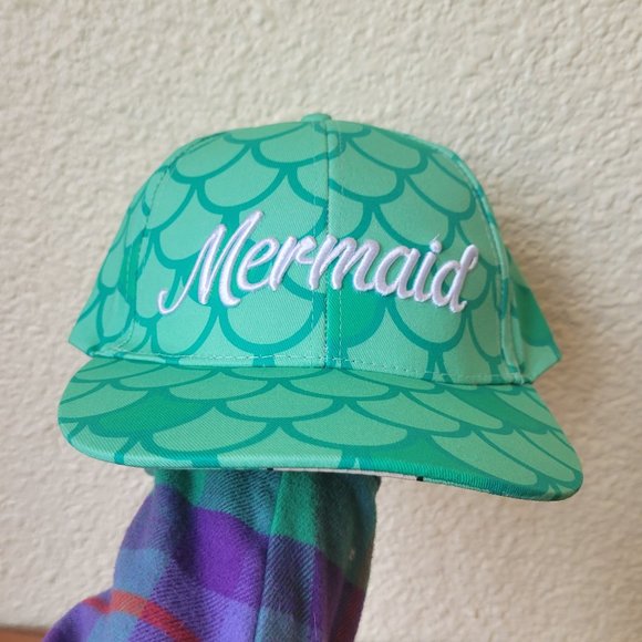 Disney | Accessories | Little Mermaid Cakeworthy Ariel Hat Disney ...